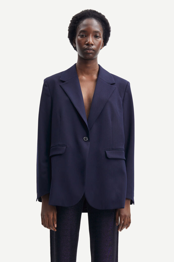 Haven blazer in navy blue – BEYOND STUDIOS