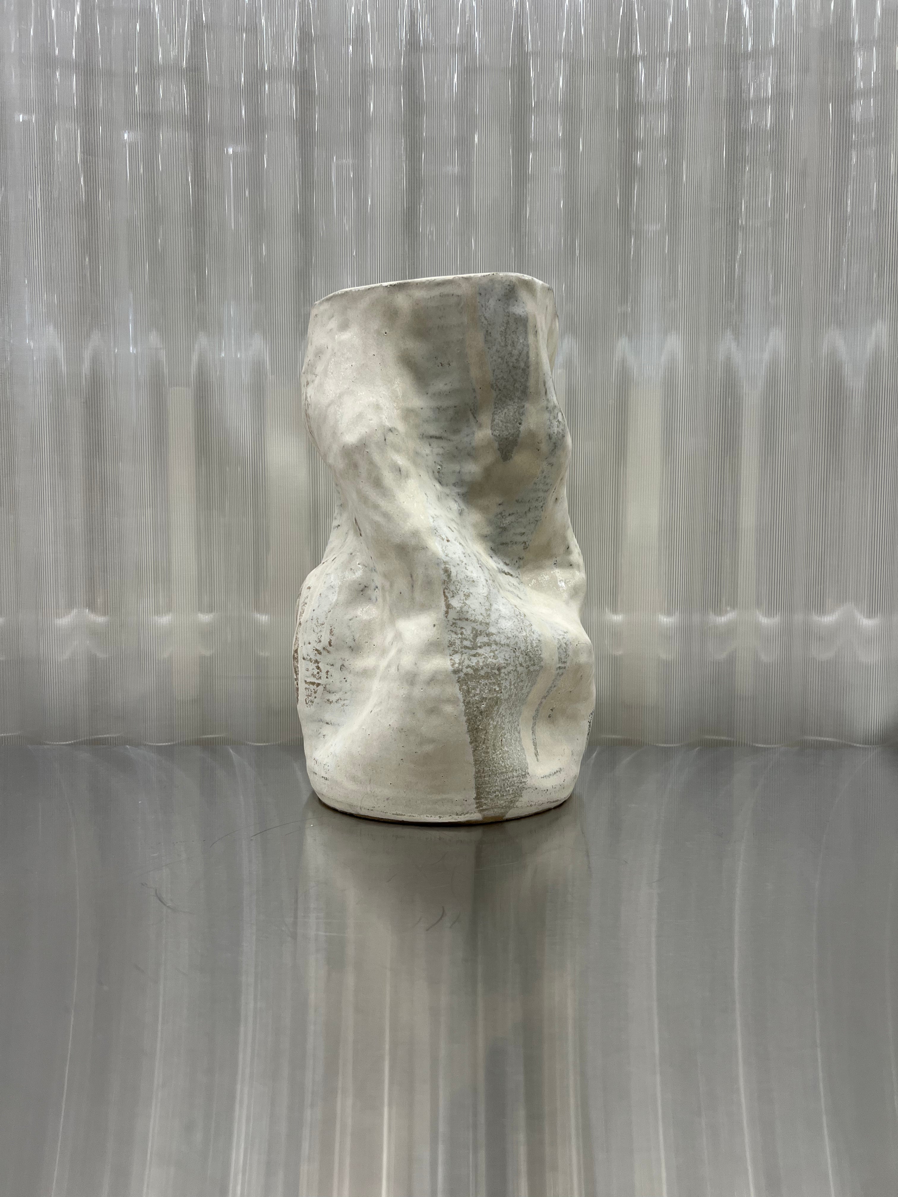 Marble vase in beige by Hap – BEYOND STUDIOS